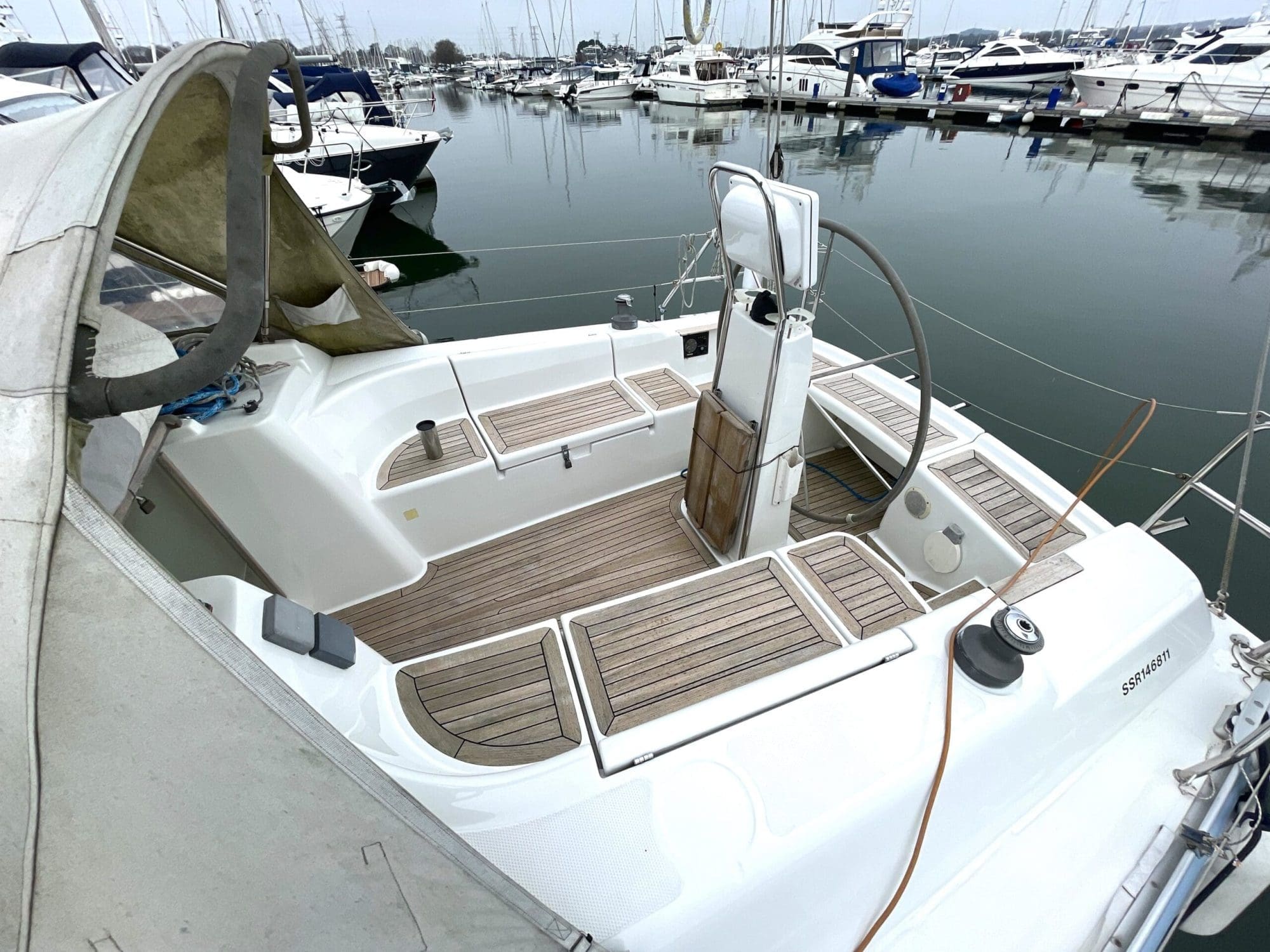 Hanse 370e ***DE-LISTED, NO LONGER AVAILABLE*** - Salterns Brokerage